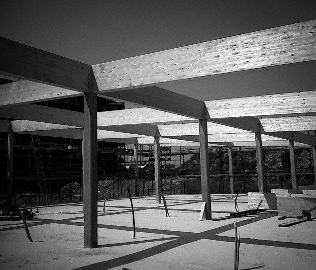 Tetto Piano in Legno Lamellare Gandelli Group